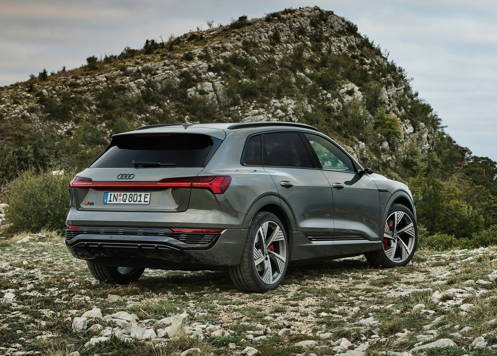 Audi Q8 e tron im Test 2025 Reichweite Preise carwow